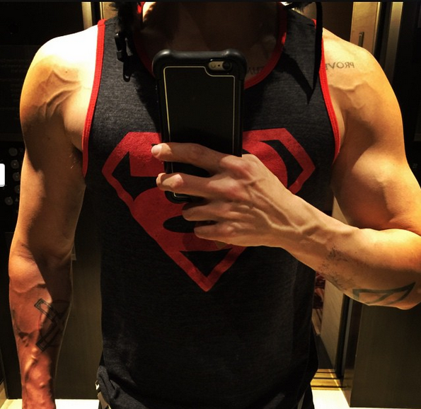 Jared Leto Shows Off Buff New Look