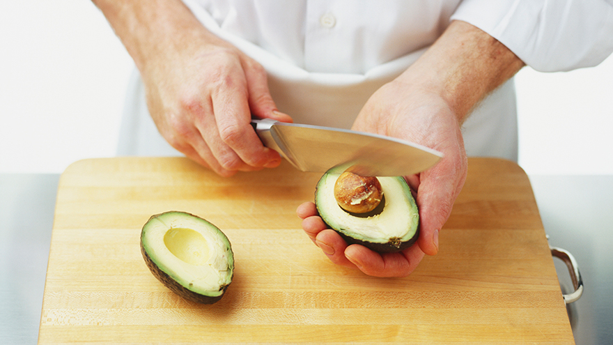 How to avoid the painful 'avocado hand' injury