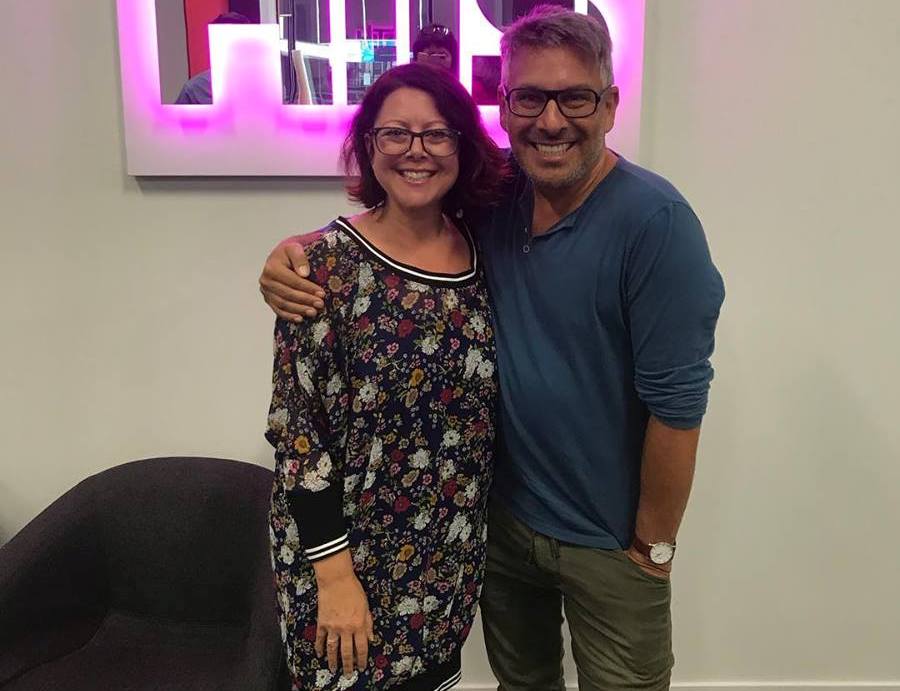 Peter Alexander joins Estelle on the night show coz the world needs ...